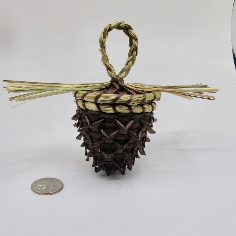 Little Pinecone Basket: Pam Cunningham, Penobscot | American Native ...
